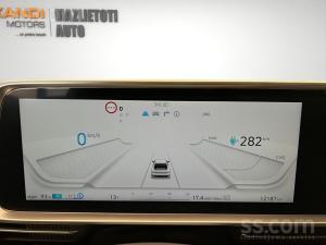 Black Hyundai Ioniq 2024 in Riga, with an engine capacity of 0.00 L and mileage of 12 thousand km for 28990 €, photo 13 on AUTOMOTO.COM.LV