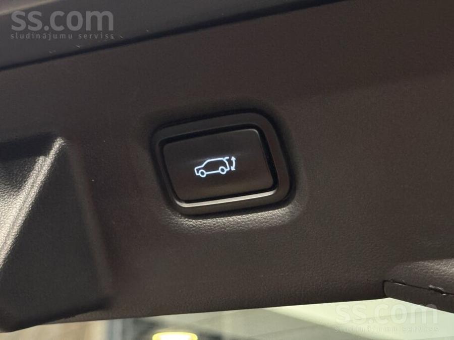Zils Hyundai Ioniq 2022 Rīga, ar dzinēja tilpumu 0.00 L un nobraukumu 128 tūkst. km par 26990 €, foto 9 vietnē AUTOMOTO.COM.LV