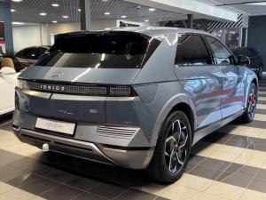 Blue Hyundai Ioniq 2022 in Riga, with an engine capacity of 0.00 L and mileage of 128 thousand km for 26990 €, photo 4 on AUTOMOTO.COM.LV
