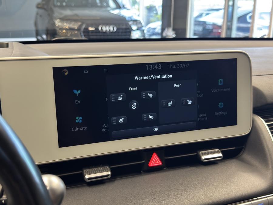 Blue Hyundai Ioniq 2022 in Riga, with an engine capacity of 0.00 L and mileage of 128 thousand km for 26990 €, photo 21 on AUTOMOTO.COM.LV