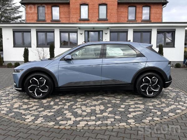 Синий Хендай Ioniq 2023 в Рига, объемом двигателя 1.60 л и пробегом 47 тыс. км за 24950 €, фото 2 на AUTOMOTO.COM.LV