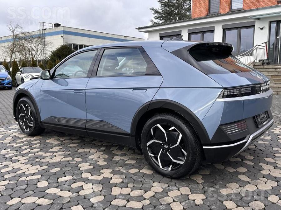 Zils Hyundai Ioniq 2023 Rīga, ar dzinēja tilpumu 1.60 L un nobraukumu 47 tūkst. km par 24950 €, foto 5 vietnē AUTOMOTO.COM.LV