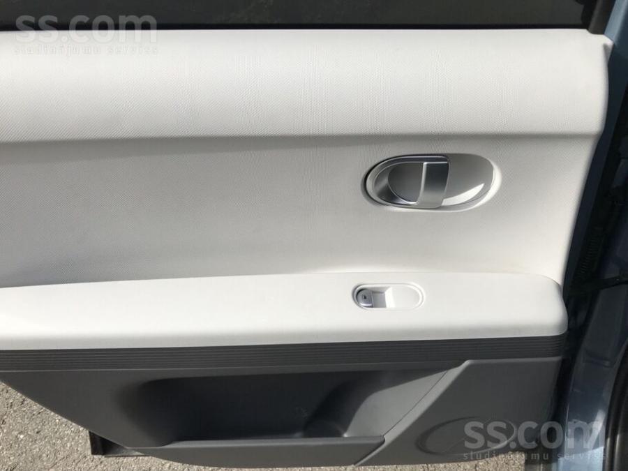 Zils Hyundai Ioniq 2023 Rīga, ar dzinēja tilpumu 1.60 L un nobraukumu 37 tūkst. km par 28950 €, foto 23 vietnē AUTOMOTO.COM.LV