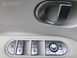 Zils Hyundai Ioniq 2023 Rīga, ar dzinēja tilpumu 1.60 L un nobraukumu 37 tūkst. km par 28950 €, foto 24 vietnē AUTOMOTO.COM.LV
