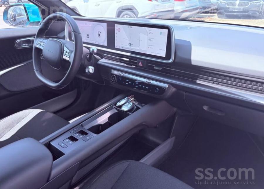 Синий Хендай Ioniq 2024 в Рига, объемом двигателя 0.00 л и пробегом 21 тыс. км за 26800 €, фото 7 на AUTOMOTO.COM.LV