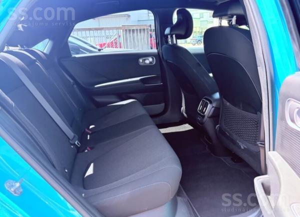 Zils Hyundai Ioniq 2024 Rīga, ar dzinēja tilpumu 0.00 L un nobraukumu 21 tūkst. km par 26800 €, foto 9 vietnē AUTOMOTO.COM.LV