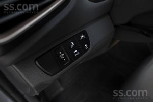 Zils Hyundai Ioniq 2017 Jelgava, ar dzinēja tilpumu 1.00 L un nobraukumu 141 tūkst. km par 10900 €, foto 16 vietnē AUTOMOTO.COM.LV