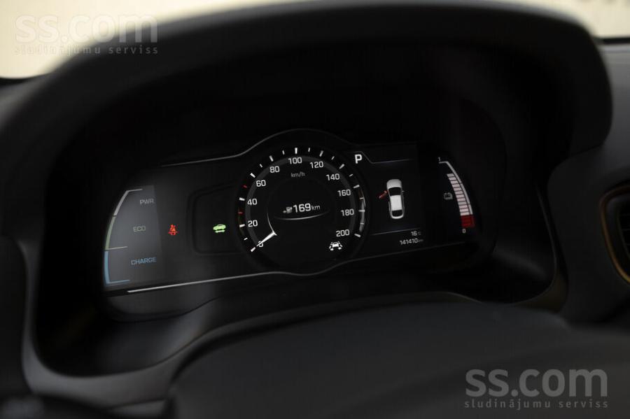 Zils Hyundai Ioniq 2017 Jelgava, ar dzinēja tilpumu 1.00 L un nobraukumu 141 tūkst. km par 10900 €, foto 20 vietnē AUTOMOTO.COM.LV