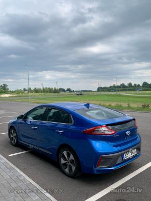 Синий Хендай Ioniq 2018 в Таллин, объемом двигателя 0.00 л и пробегом 223 тыс. км за 11000 €, фото 5 на AUTOMOTO.COM.LV