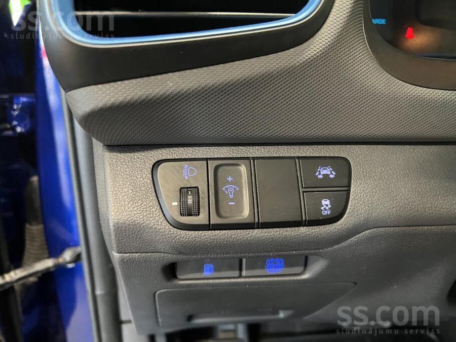 Синий Хендай Ioniq 2018 в Рига, объемом двигателя 1.60 л и пробегом 182 тыс. км за 9490 €, фото 16 на AUTOMOTO.COM.LV
