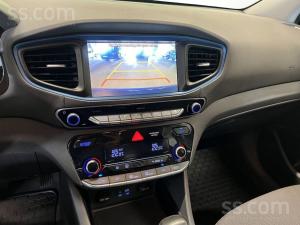 Синий Хендай Ioniq 2018 в Рига, объемом двигателя 1.60 л и пробегом 182 тыс. км за 9490 €, фото 17 на AUTOMOTO.COM.LV