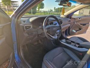 Zils Hyundai Ioniq 2018 Rīga, ar dzinēja tilpumu 0.00 L un nobraukumu 170 tūkst. km par 10200 €, foto 6 vietnē AUTOMOTO.COM.LV