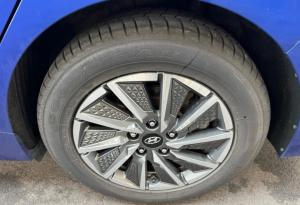 Zils Hyundai Ioniq 2019 Rīga, ar dzinēja tilpumu 0.00 L un nobraukumu 71 tūkst. km par 12900 €, foto 8 vietnē AUTOMOTO.COM.LV