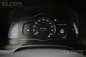 Blue Hyundai Ioniq 2019 in Riga, with an engine capacity of 0.00 L and mileage of 242 thousand km for 7995 €, photo 11 on AUTOMOTO.COM.LV