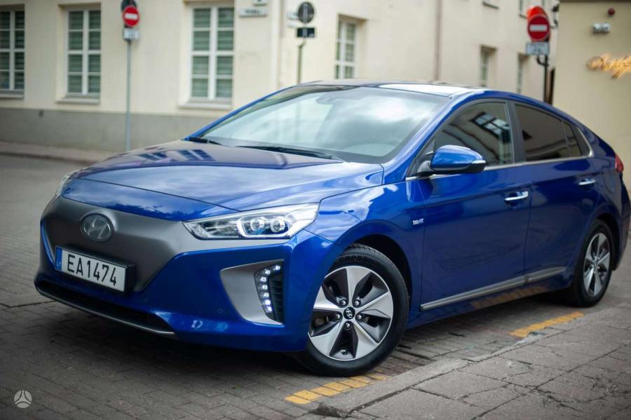 Zils Hyundai Ioniq 2019 Viļņa, ar dzinēja tilpumu 0.00 L un nobraukumu 120 tūkst. km par 12500 €, foto 1 vietnē AUTOMOTO.COM.LV
