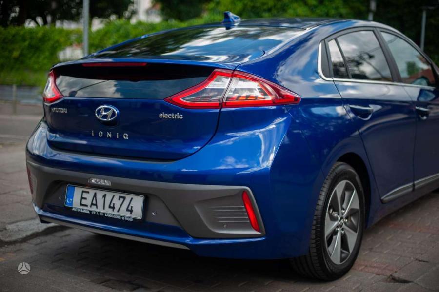 Zils Hyundai Ioniq 2019 Viļņa, ar dzinēja tilpumu 0.00 L un nobraukumu 120 tūkst. km par 12500 €, foto 6 vietnē AUTOMOTO.COM.LV