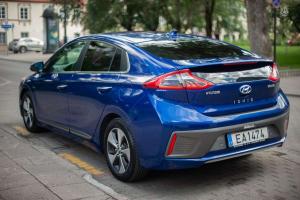 Zils Hyundai Ioniq 2019 Viļņa, ar dzinēja tilpumu 0.00 L un nobraukumu 120 tūkst. km par 12500 €, foto 7 vietnē AUTOMOTO.COM.LV