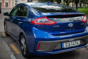 Zils Hyundai Ioniq 2019 Viļņa, ar dzinēja tilpumu 0.00 L un nobraukumu 120 tūkst. km par 12500 €, foto 8 vietnē AUTOMOTO.COM.LV