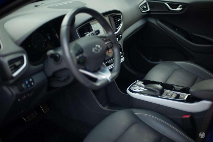 Zils Hyundai Ioniq 2019 Viļņa, ar dzinēja tilpumu 0.00 L un nobraukumu 120 tūkst. km par 12500 €, foto 19 vietnē AUTOMOTO.COM.LV