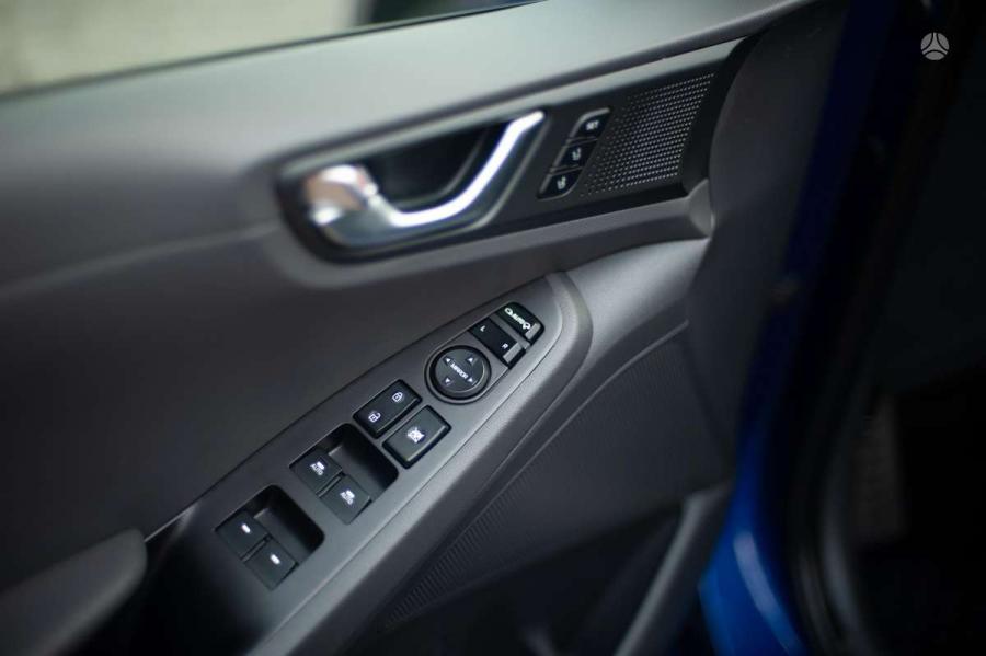 Zils Hyundai Ioniq 2019 Viļņa, ar dzinēja tilpumu 0.00 L un nobraukumu 120 tūkst. km par 12500 €, foto 22 vietnē AUTOMOTO.COM.LV