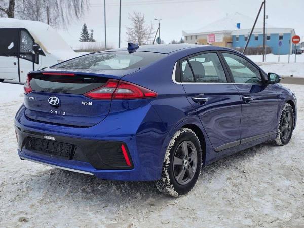 Zils Hyundai Ioniq 2018 Rokiškis, ar dzinēja tilpumu 1.58 L un nobraukumu 160 tūkst. km par 7850 €, foto 3 vietnē AUTOMOTO.COM.LV