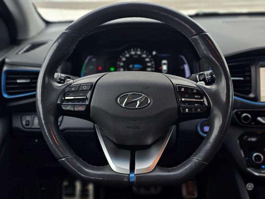 Blue Hyundai Ioniq 2018 in Rokiskis, with an engine capacity of 1.58 L and mileage of 160 thousand km for 7850 €, photo 15 on AUTOMOTO.COM.LV
