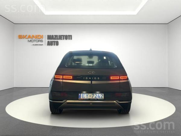 Коричневый Хендай Ioniq 2021 в Рига, объемом двигателя 1.60 л и пробегом 42 тыс. км за 23790 €, фото 5 на AUTOMOTO.COM.LV