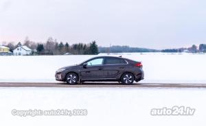 Brown Hyundai Ioniq 2017 in Saue, with an engine capacity of 1.60 L and mileage of 161 thousand km for 9700 €, photo 2 on AUTOMOTO.COM.LV