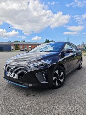 Brūns Hyundai Ioniq 2017 Rīga, ar dzinēja tilpumu 1.60 L un nobraukumu 158 tūkst. km par 10350 €, foto  vietnē AUTOMOTO.COM.LV