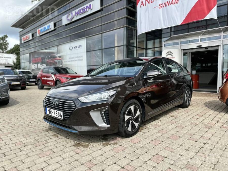 Коричневый Хендай Ioniq 2017 в Рига, объемом двигателя 1.60 л и пробегом 158 тыс. км за 9500 €, фото 1 на AUTOMOTO.COM.LV