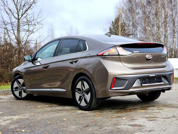 Brūns Hyundai Ioniq 2019 Tauragė, ar dzinēja tilpumu 1.58 L un nobraukumu 174 tūkst. km par 12800 €, foto 7 vietnē AUTOMOTO.COM.LV