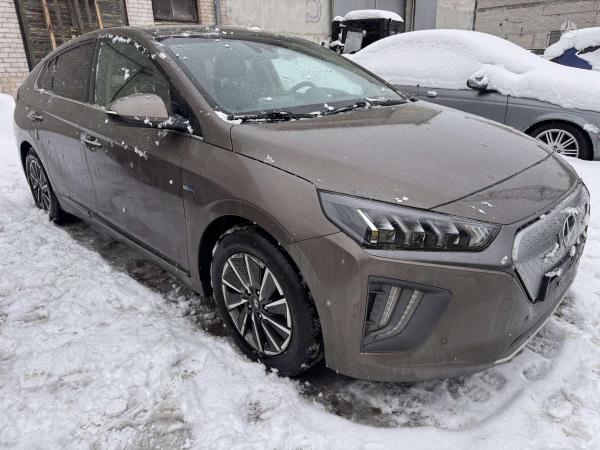 Brūns Hyundai Ioniq 2020 Kauņa, ar dzinēja tilpumu 0.00 L un nobraukumu 327 tūkst. km par 5999 €, foto 2 vietnē AUTOMOTO.COM.LV