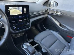 Коричневый Хендай Ioniq 2020 в Рига, объемом двигателя 0.00 л и пробегом 55 тыс. км за 18350 €, фото 15 на AUTOMOTO.COM.LV