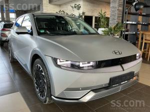 Hyundai Ioniq 2021 in Riga, with an engine capacity of 0.00 L and mileage of 88 thousand km for 24880 €, photo 3 on AUTOMOTO.COM.LV