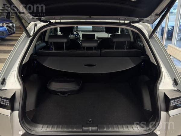 Hyundai Ioniq 2022 in Riga, with an engine capacity of 0.00 L and mileage of 63 thousand km for 29990 €, photo 7 on AUTOMOTO.COM.LV