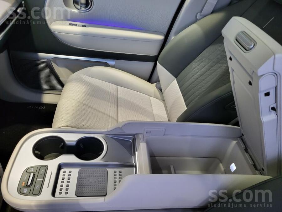 Green Hyundai Ioniq 2026 in Riga, with an engine capacity of 0.00 L and mileage of 16 thousand km for 89999 €, photo 12 on AUTOMOTO.COM.LV