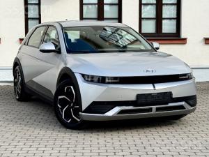 Grey Hyundai Ioniq 2021 in Jelgava, with an engine capacity of 1.60 L and mileage of 69 thousand km for 25800 €, photo 3 on AUTOMOTO.COM.LV
