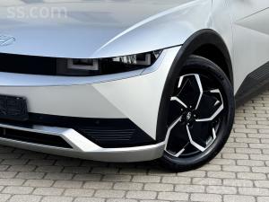 Grey Hyundai Ioniq 2021 in Jelgava, with an engine capacity of 1.60 L and mileage of 69 thousand km for 25800 €, photo 6 on AUTOMOTO.COM.LV