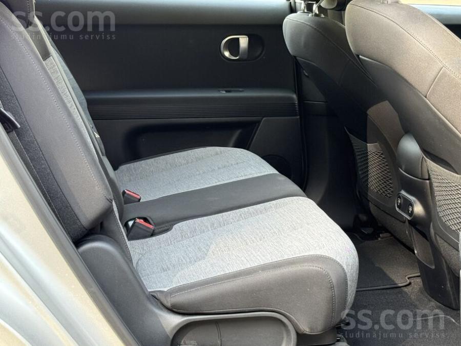 Grey Hyundai Ioniq 2021 in Jelgava, with an engine capacity of 1.60 L and mileage of 69 thousand km for 25800 €, photo 22 on AUTOMOTO.COM.LV