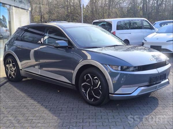 Серый Хендай Ioniq 2022 в Рига, объемом двигателя 0.00 л и пробегом 0 тыс. км за 25700 €, фото 1 на AUTOMOTO.COM.LV