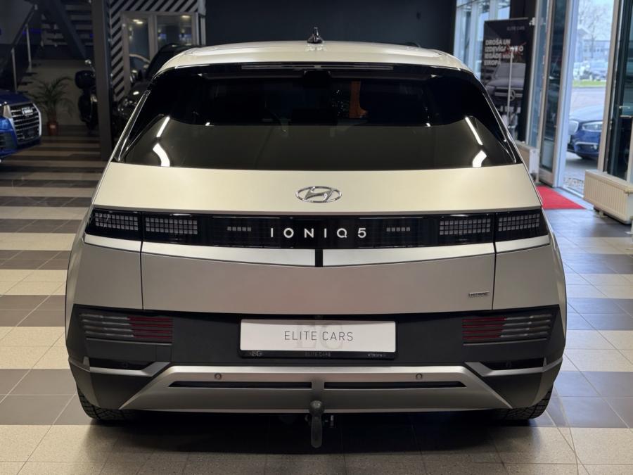 Grey Hyundai Ioniq 2022 in Riga, with an engine capacity of 0.00 L and mileage of 63 thousand km for 31990 €, photo 5 on AUTOMOTO.COM.LV