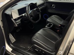 Grey Hyundai Ioniq 2022 in Riga, with an engine capacity of 0.00 L and mileage of 63 thousand km for 31990 €, photo 10 on AUTOMOTO.COM.LV