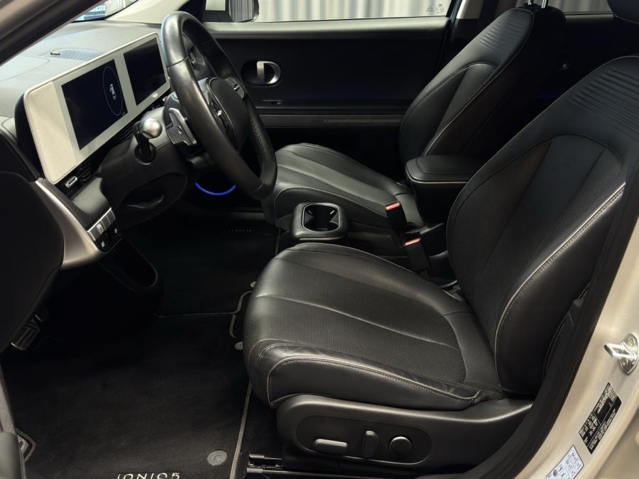 Grey Hyundai Ioniq 2022 in Riga, with an engine capacity of 0.00 L and mileage of 63 thousand km for 31990 €, photo 11 on AUTOMOTO.COM.LV