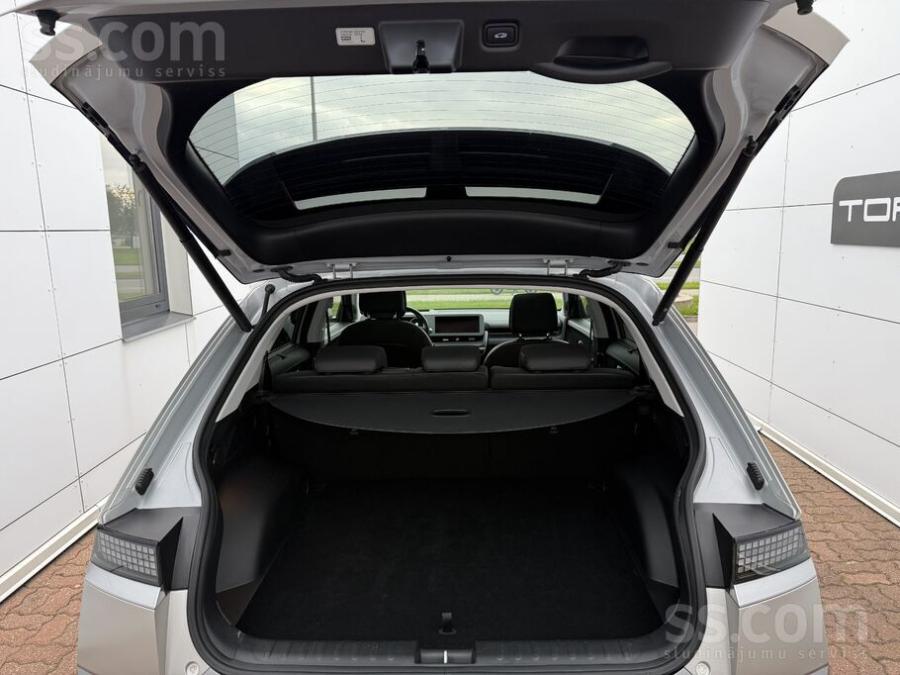 Grey Hyundai Ioniq 2022 in Riga, with an engine capacity of 0.00 L and mileage of 39 thousand km for 34000 €, photo 19 on AUTOMOTO.COM.LV