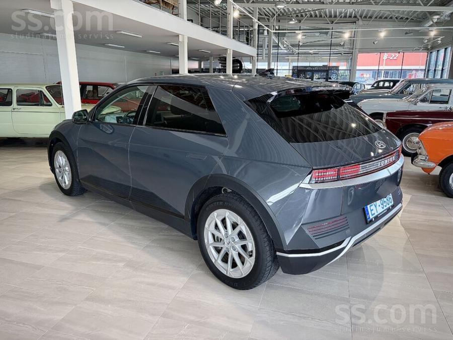 Серый Хендай Ioniq 2023 в Добеле, объемом двигателя 0.00 л и пробегом 61 тыс. км за 28250 €, фото 6 на AUTOMOTO.COM.LV