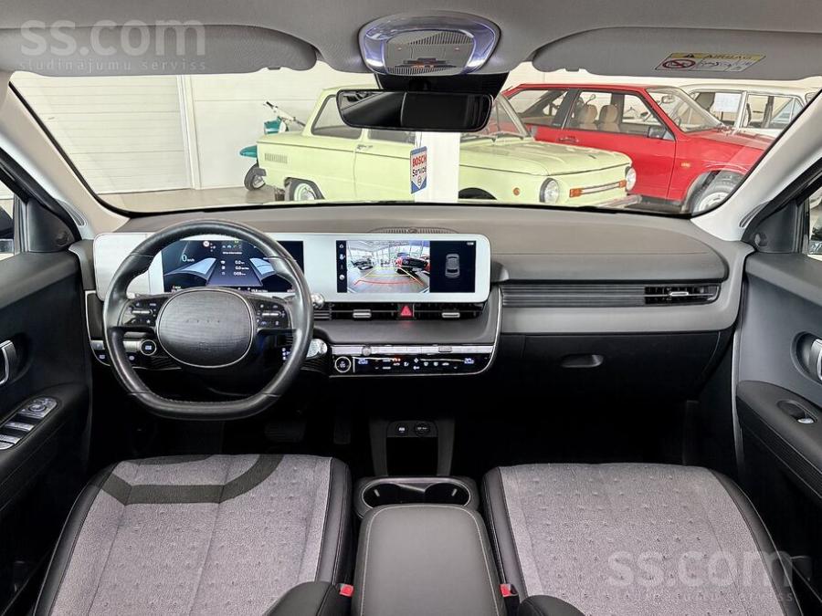 Серый Хендай Ioniq 2023 в Добеле, объемом двигателя 0.00 л и пробегом 61 тыс. км за 28250 €, фото 10 на AUTOMOTO.COM.LV