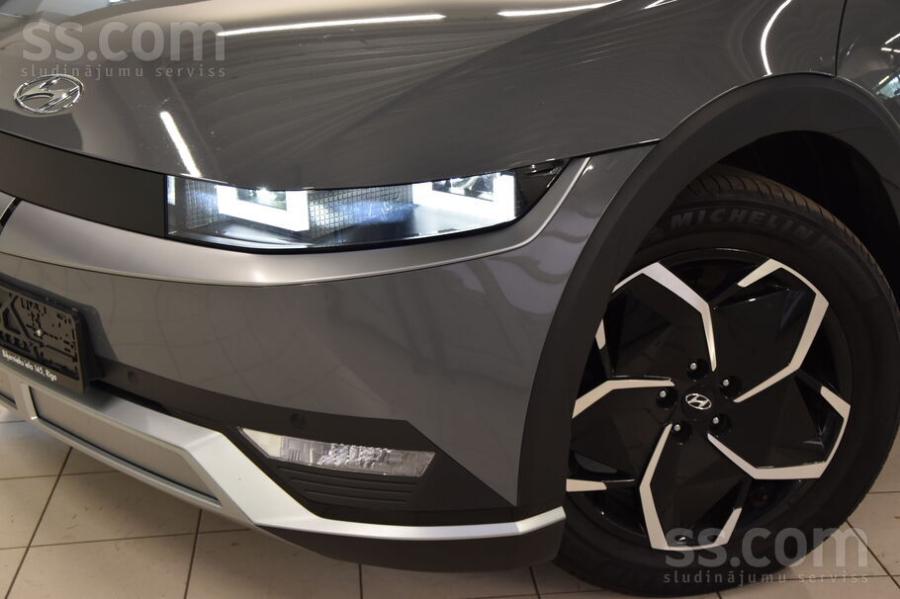 Серый Хендай Ioniq 2023 в Рига, объемом двигателя 0.00 л и пробегом 54 тыс. км за 26990 €, фото 11 на AUTOMOTO.COM.LV
