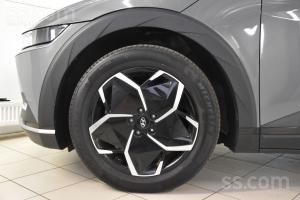 Серый Хендай Ioniq 2023 в Рига, объемом двигателя 0.00 л и пробегом 54 тыс. км за 26990 €, фото 12 на AUTOMOTO.COM.LV