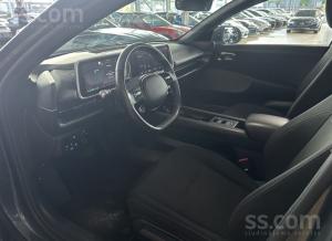 Pelēks Hyundai Ioniq 2023 Rīga, ar dzinēja tilpumu 1.60 L un nobraukumu 0 tūkst. km par 25150 €, foto 9 vietnē AUTOMOTO.COM.LV