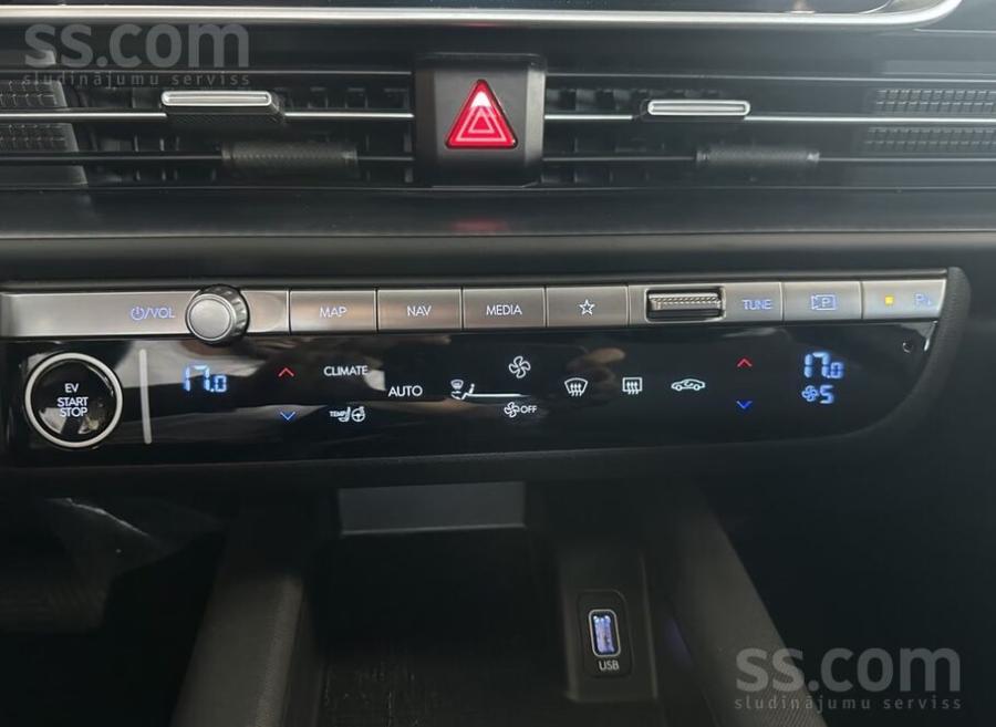 Pelēks Hyundai Ioniq 2023 Rīga, ar dzinēja tilpumu 1.60 L un nobraukumu 0 tūkst. km par 25150 €, foto 18 vietnē AUTOMOTO.COM.LV